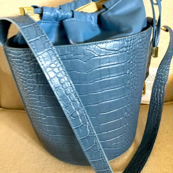Bags | Nwt Handmade Italian Leather Bucket Bag | Poshmark